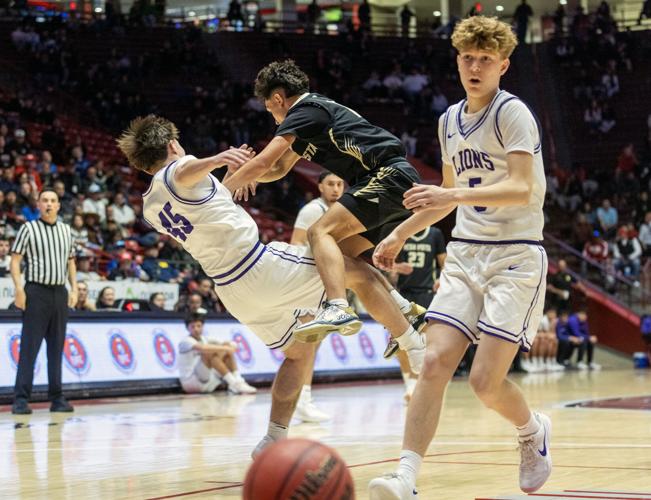 Mesa Vista defeats Santa Rosa 58-51, plays Texico for title | Sports ...