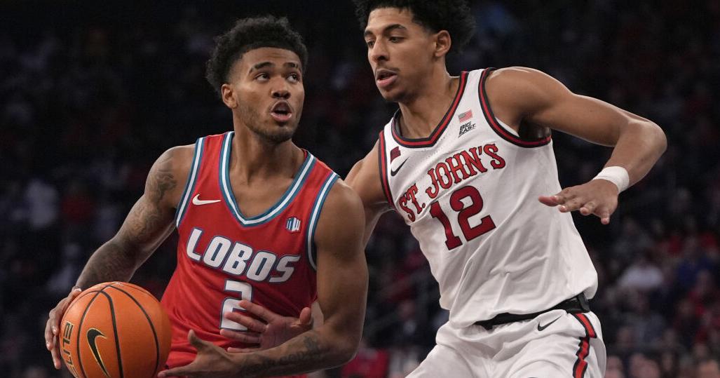 Star point guard Dent emerging as Lobos' vocal leader | Sports ...