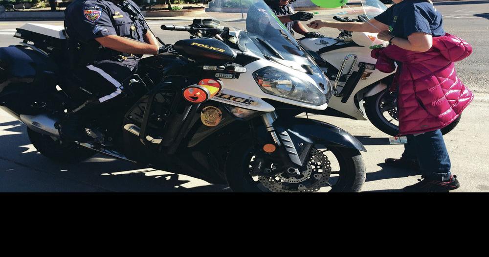 Police officers, advocates of mentally ill join in walk to help ...