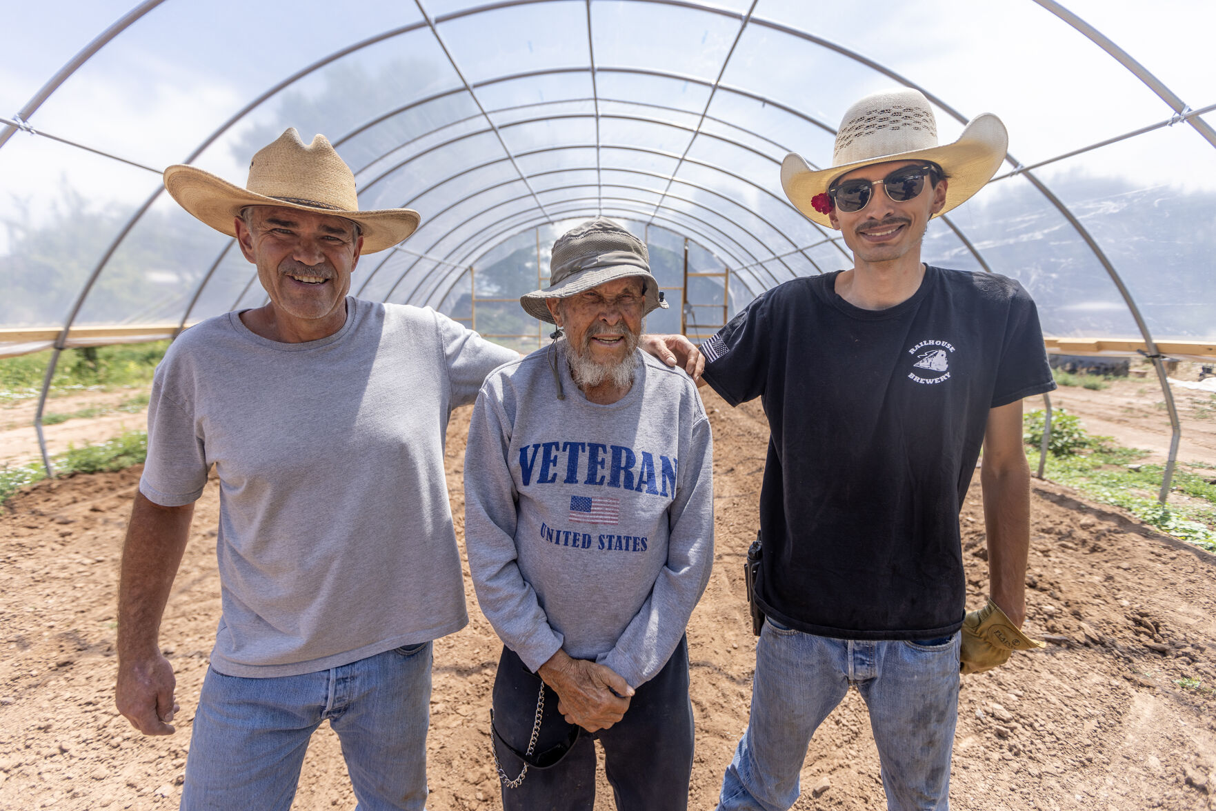 'Living the tradition': As spring cleaning arrives, acequia mayordomo ...