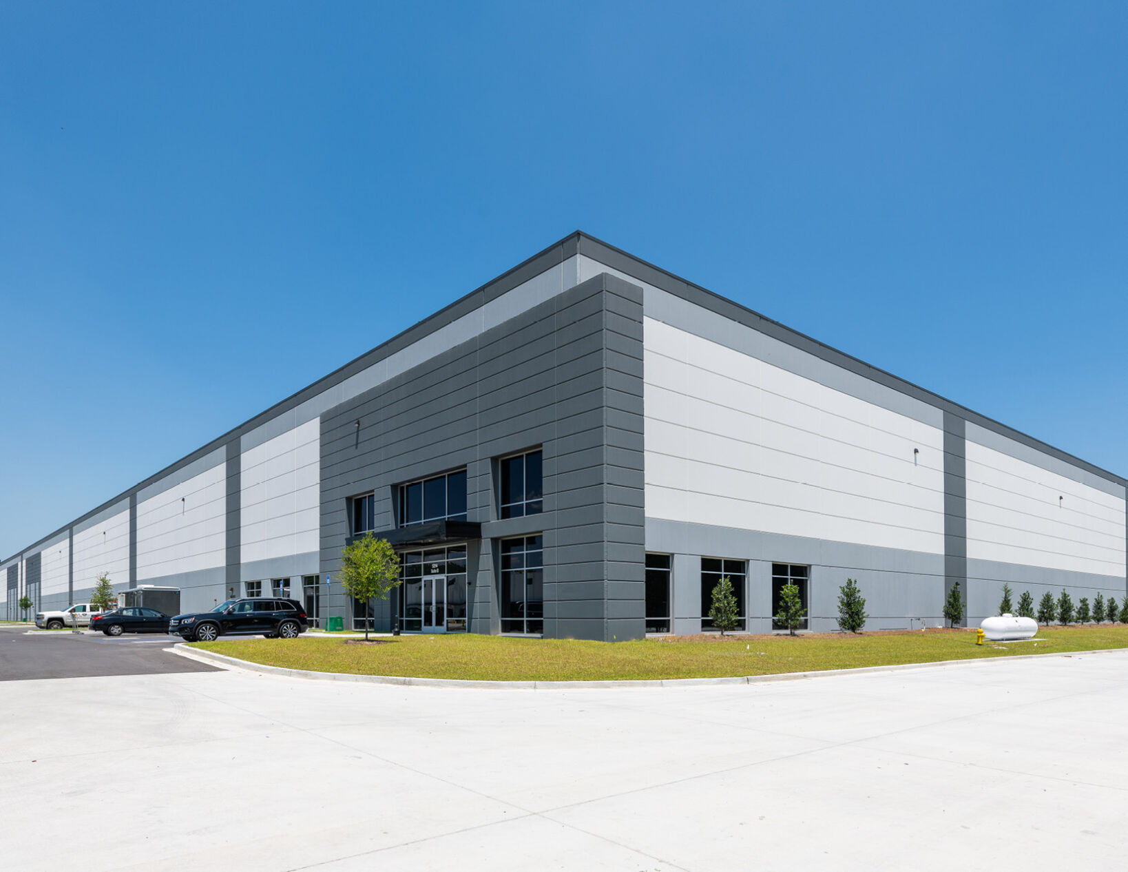 Nov. 30 - New construction distribution facility trades in Savannah ...