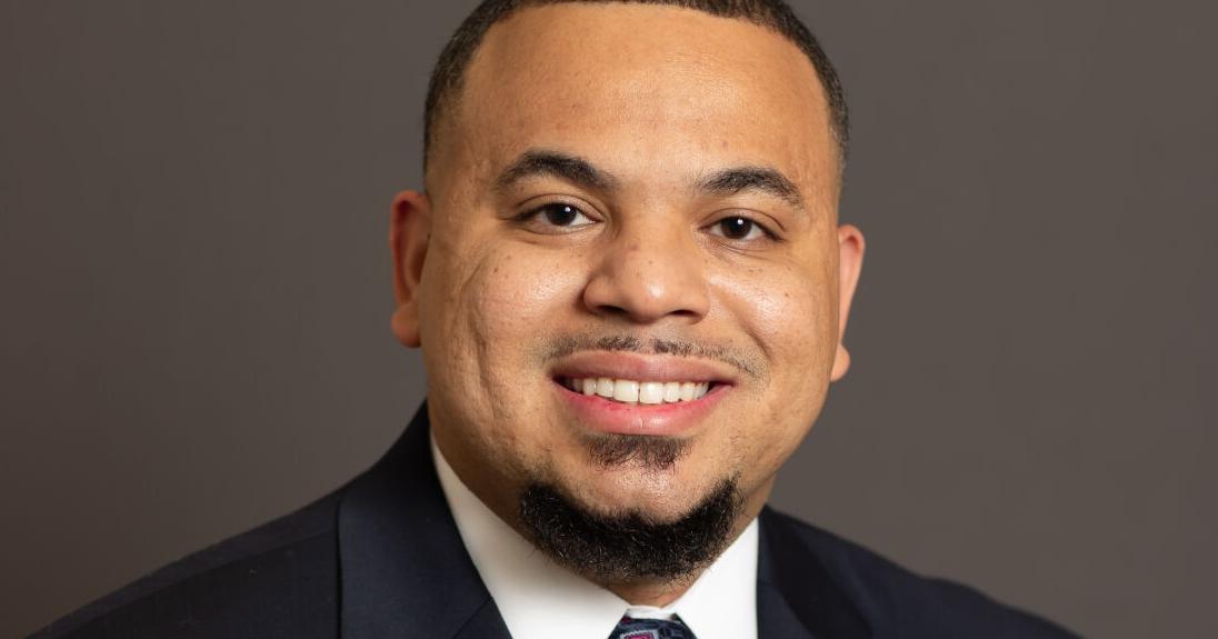 Jan. 26 - Rep. Derek Mallow Sworn in, Receives Committee Assignments ...