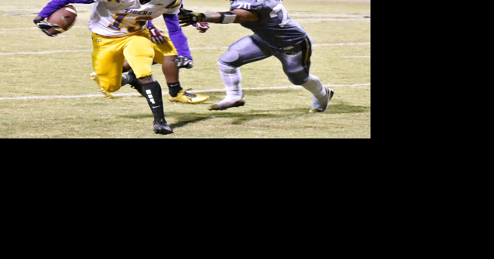 Wilson vs. Marlboro County Football
