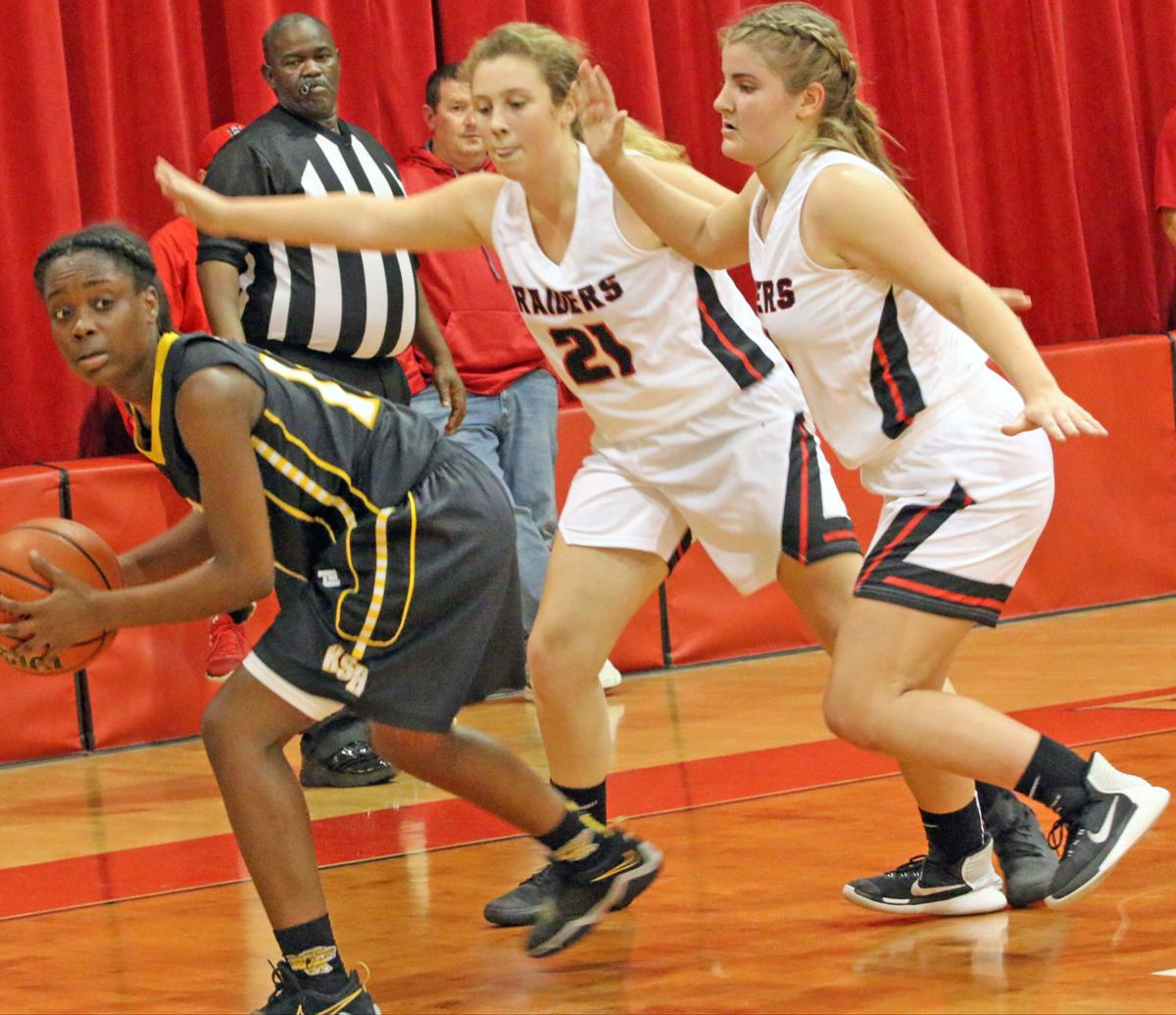 Kingstree girls win close one over Hannah-Pamplico