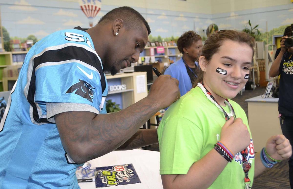 Carolina Panthers, students celebrate ‘Fuel Up to Play 60’ honor at ...