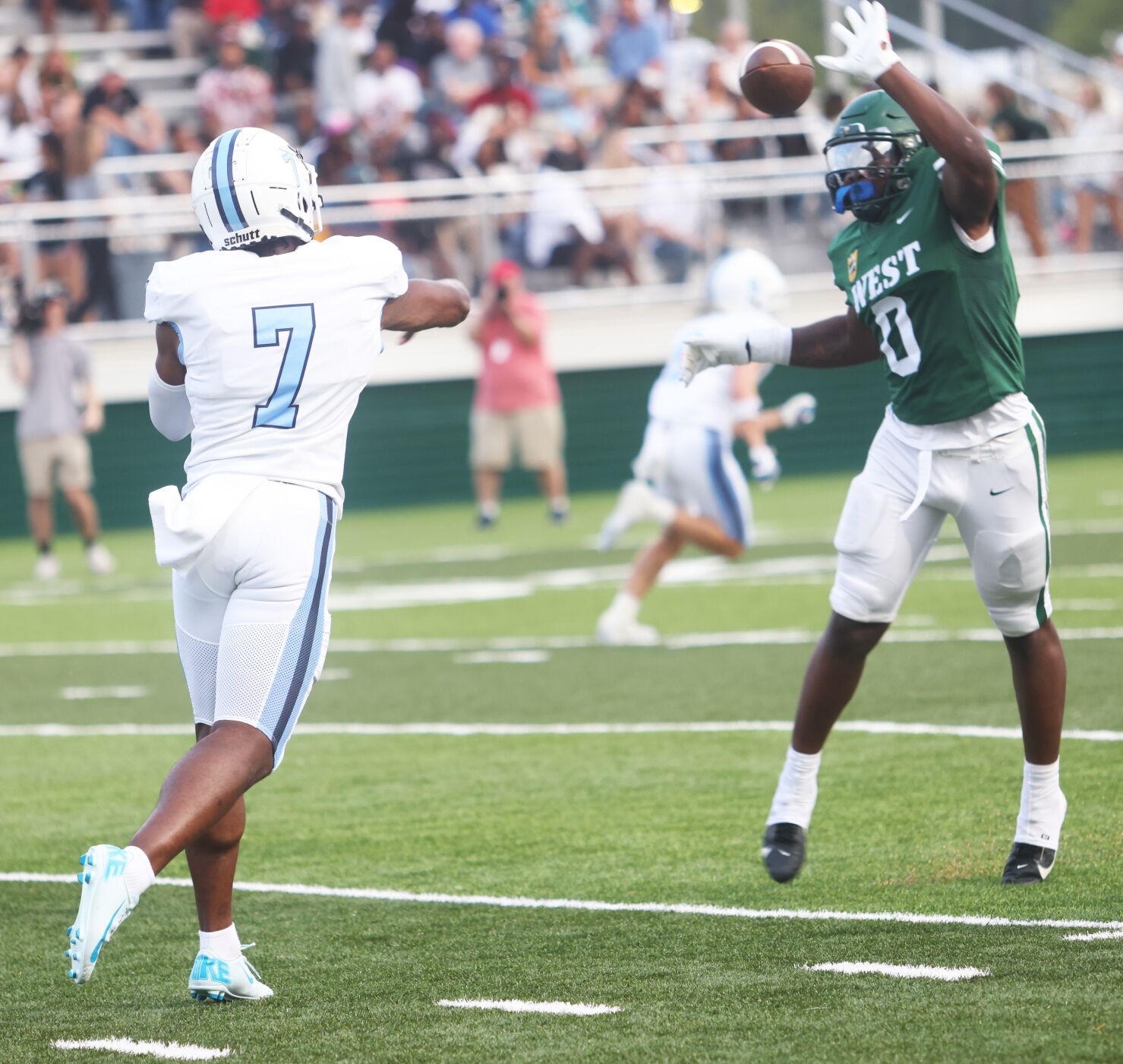 South Florence uses fast start to top rival West Florence