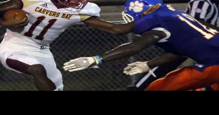 Carvers Bay dominates Hemingway