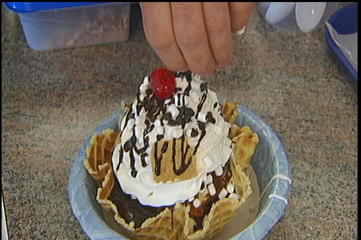 News13's Tasty Treats Tour: Meyer's Ice Cream in Surfside Beach