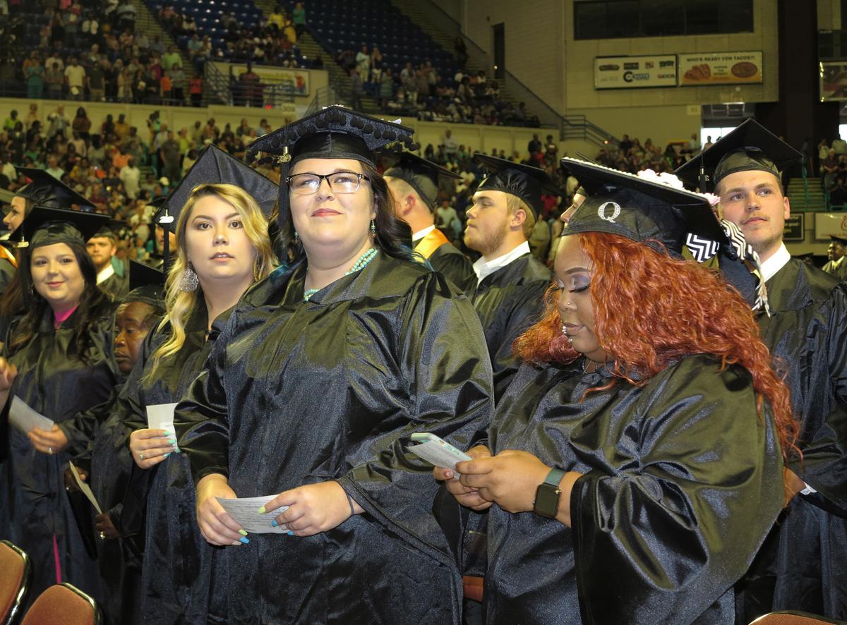 Florence-Darlington Tech grads hear message about integrity
