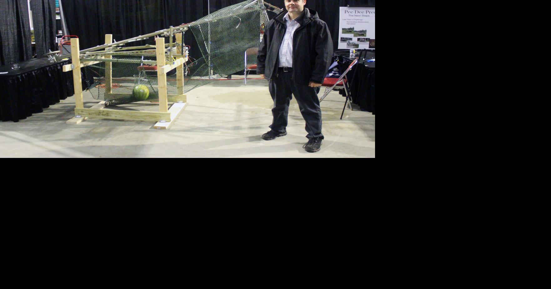 Watermelon picker plucks second place