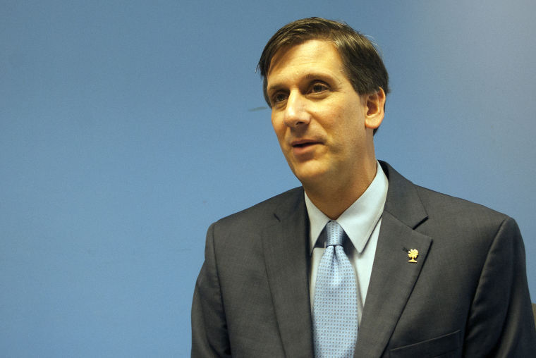Sheheen calls for Confederate flag to come down