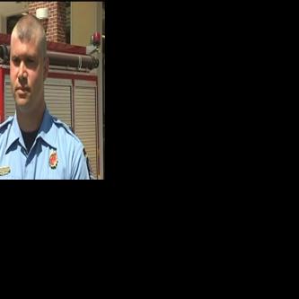 Barefoot firefighter talks about wildfire