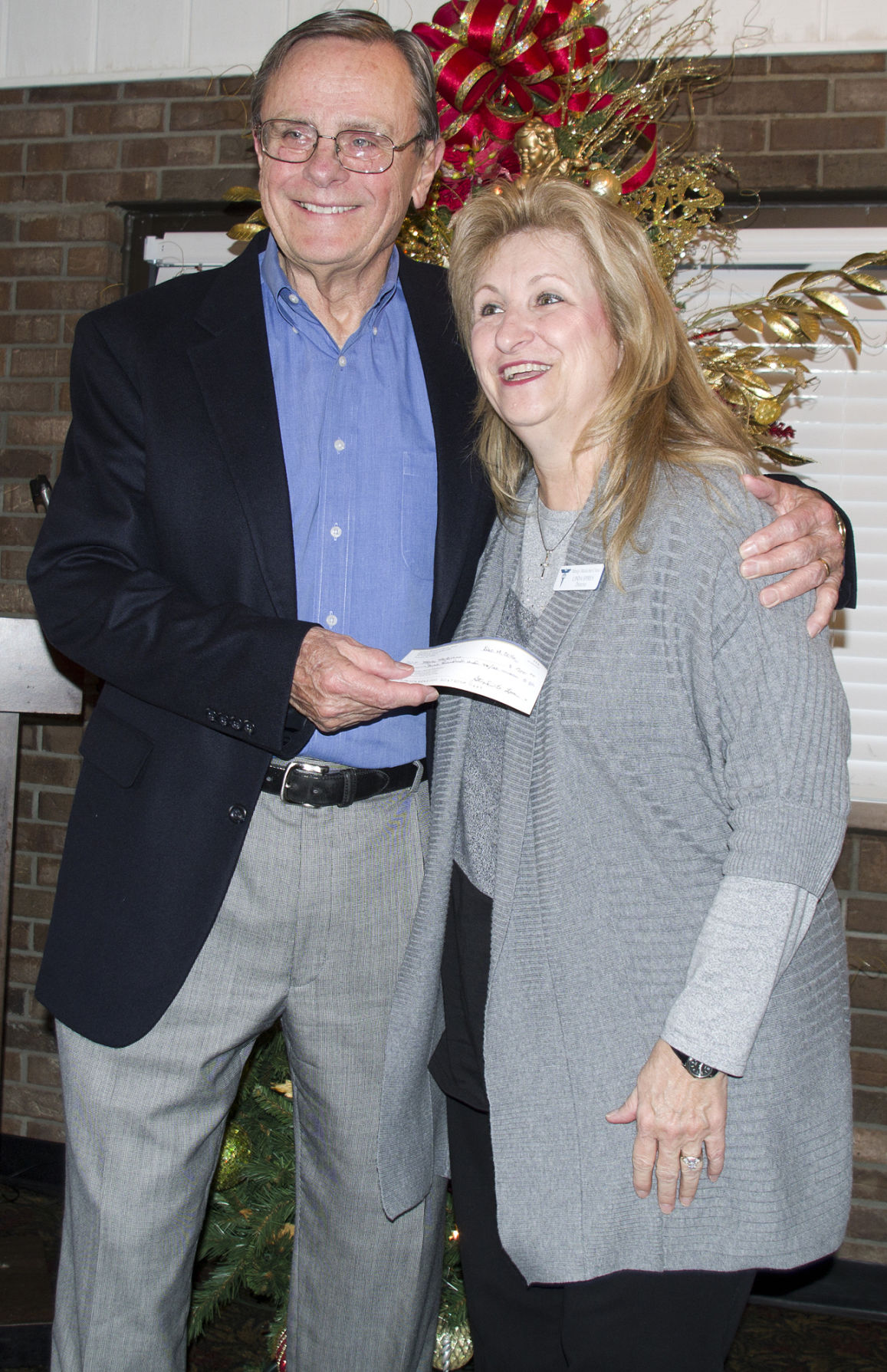 DuPont retirees make holiday brighter for four charities | Local News ...