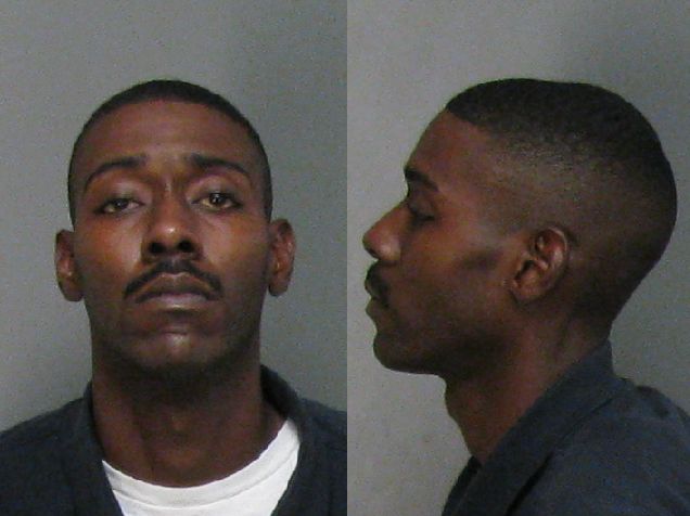 Hemingway police officer arrested on burglary charge