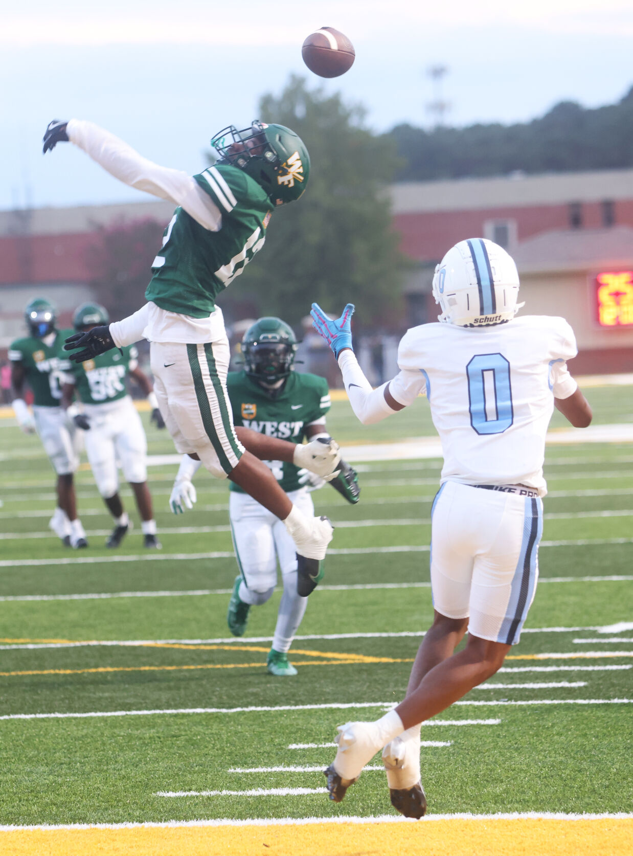 South Florence uses fast start to top rival West Florence