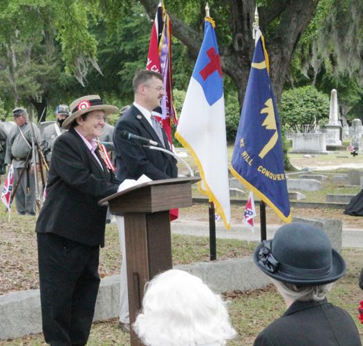 United Daughters and Sons of the Confederate Veterans honor soldiers