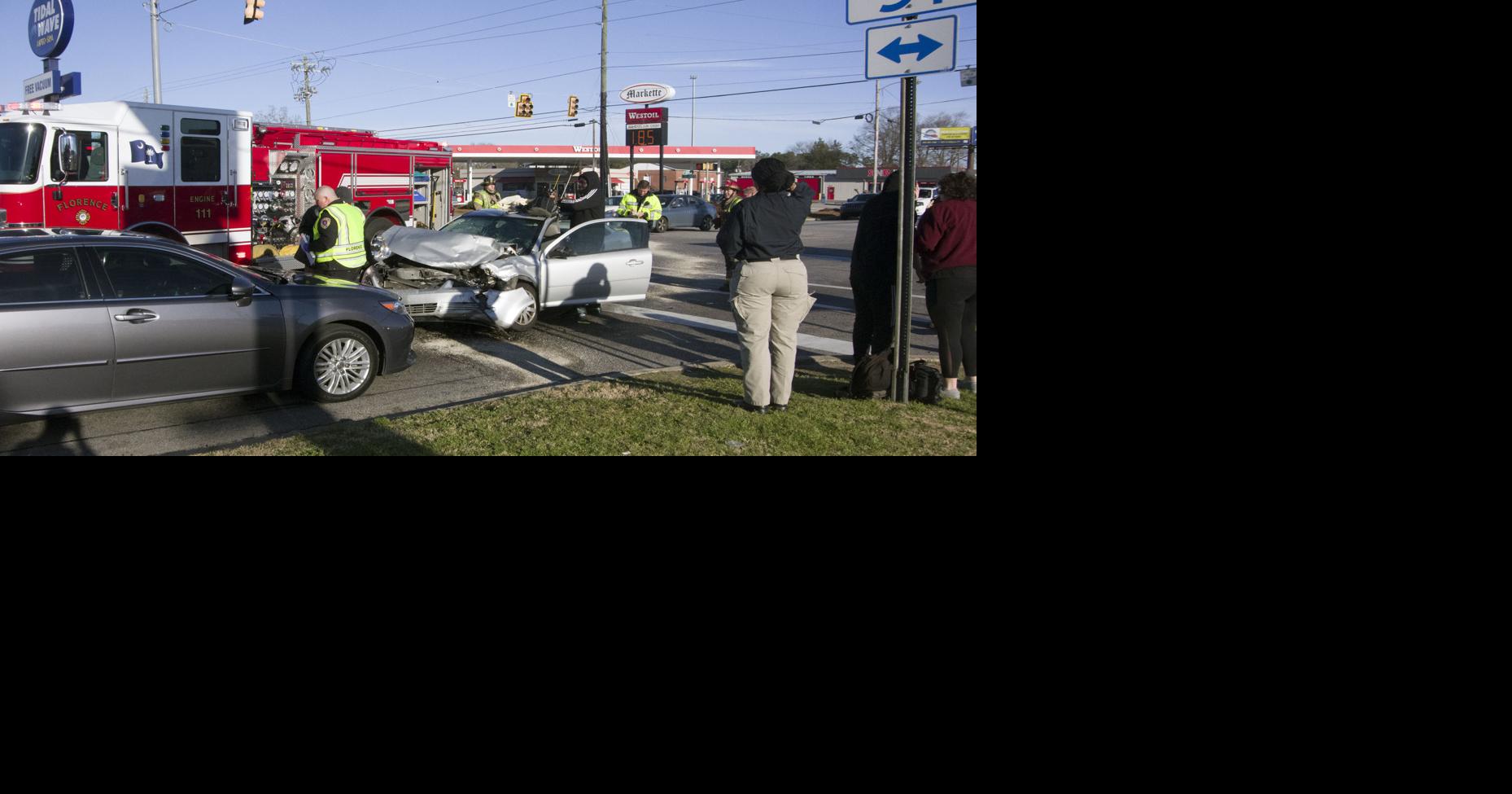Florence crash backs up traffic on Irby Street, Second Loop Road