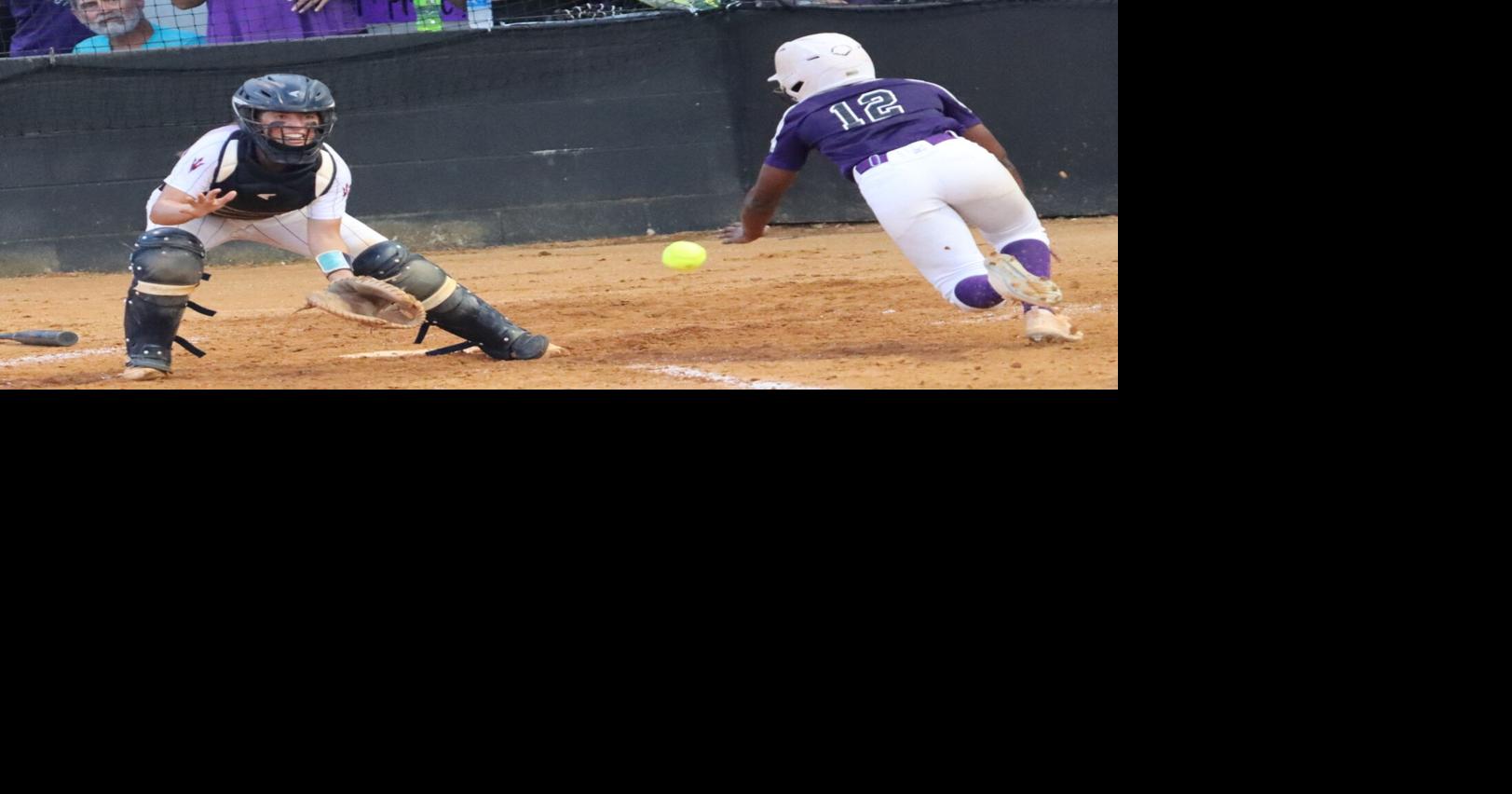 MORE PHOTOS: Lugoff-Elgin softball at Darlington