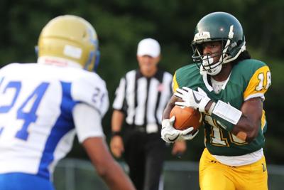 Moultrie shines in Latta's season-opening win, 26-22, over Lake View