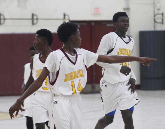 Johnakin sweeps Palmetto in early season matchup