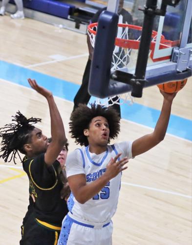 5 Things You Need to Know: SF vs. WF Basketball