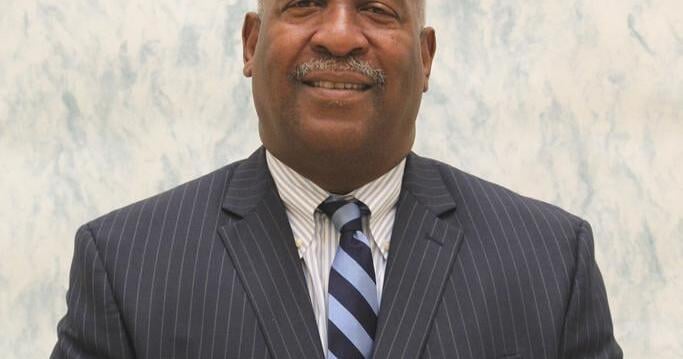 Bernard McDaniel tapped to lead Lee County School District permanently