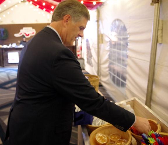 Jingle Bell Market, Christmas comes to the Florence Center