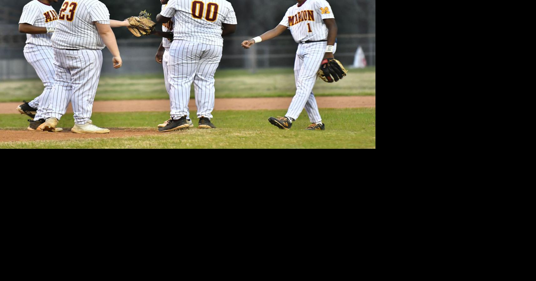 Marion Swamp Foxes opens season at Fox Field