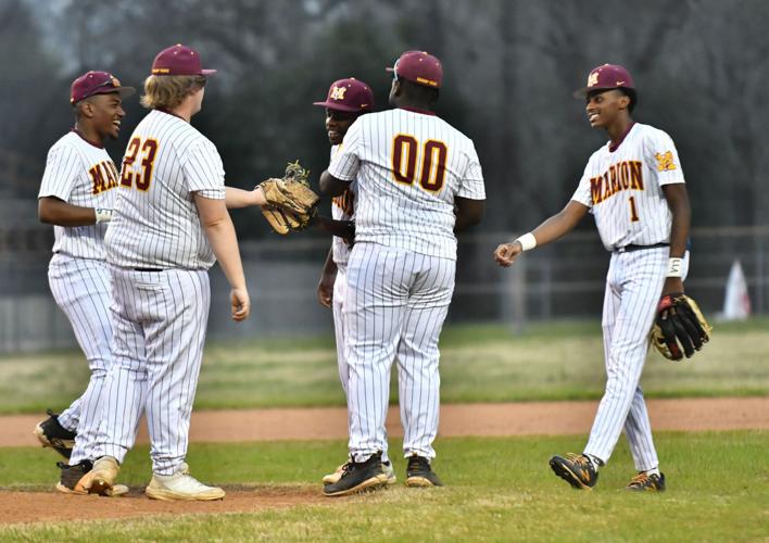 Marion Swamp Foxes opens season at Fox Field