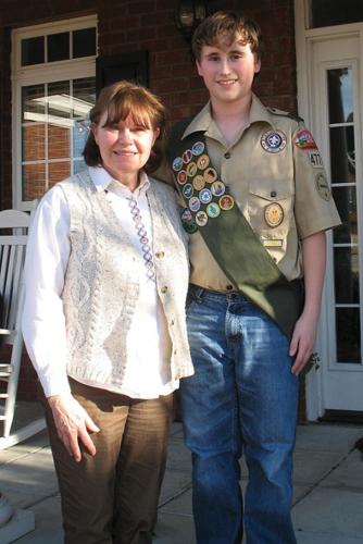 Florence teen saves grandmother's life with Heimlich maneuver