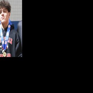 Hartsville's Noah Lynch wins state wrestling crown