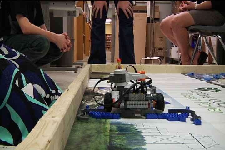 Forestbrook Middle School robotics club gears up to compete