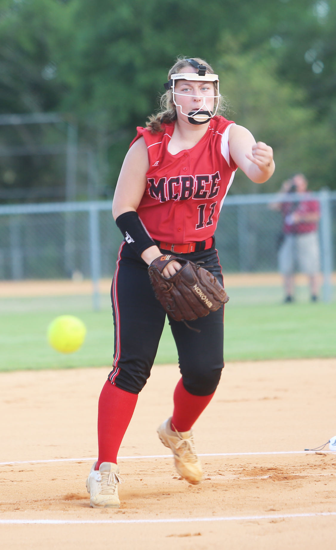McBee softball tops Lamar 8-2 in Class A playoff elimination game | Sports News | scnow.com