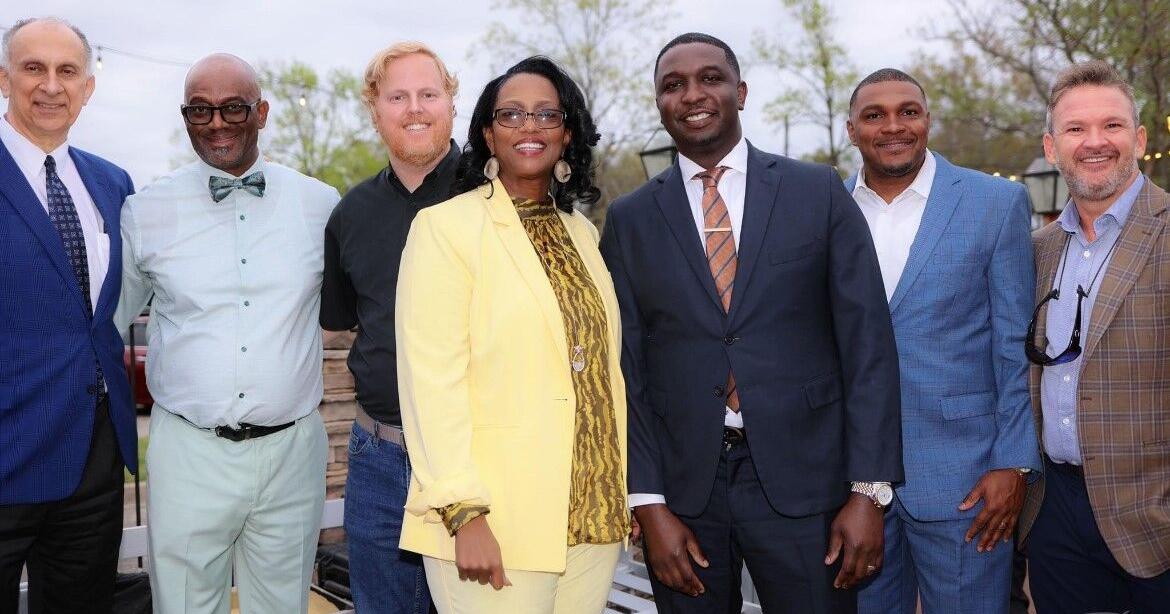 Barnes announces run for Florence mayor's office