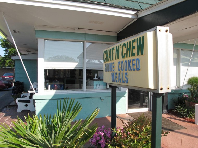 Roadtrippin' With Rusty: Chat N' Chew in Turbeville