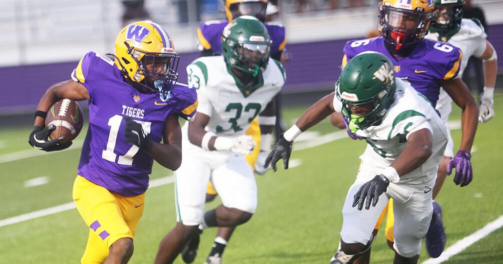 Wilson football tops West Florence for 1st time since 2019