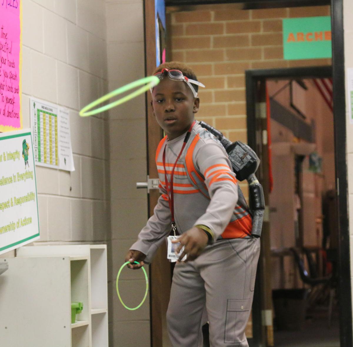 Sneed Middle School Carnival, Dance