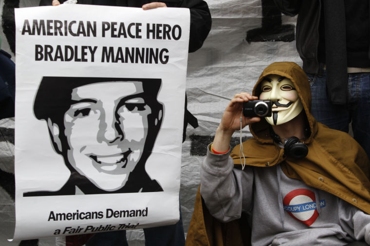 From obscurity, Manning became polarizing symbol