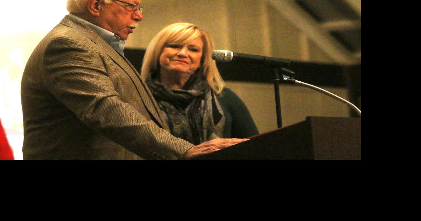 Mullins Chamber of Commerce annual meeting pays tribute to Dr. Mason