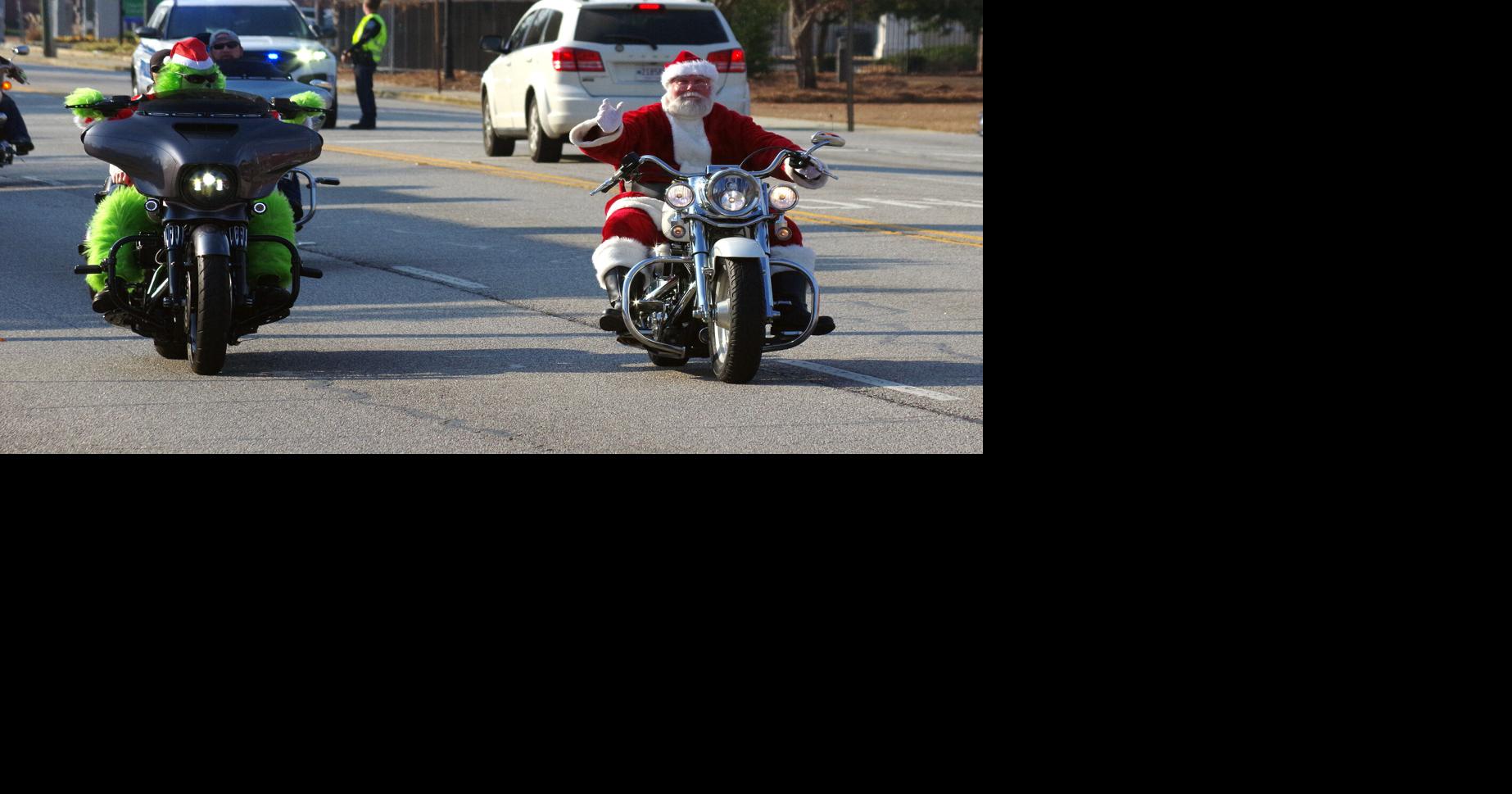 Santa, Grinch lead Florence Lions Club's 38th Annual Toy Run
