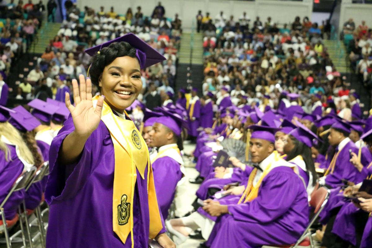 283 Wilson seniors graduate in ceremony at Florence Center