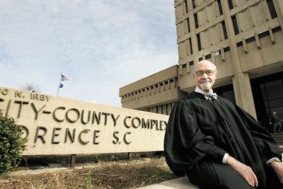 Judge Anderson to return to circuit court after day's retirement