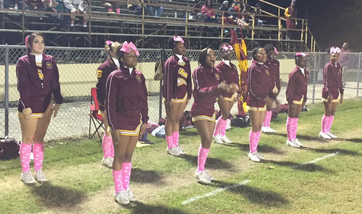 Marion keeps playoff hopes alive knocking off Waccamaw | Sports | scnow.com