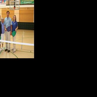 News 13's Wendi Redman tries her hand at Pickleball