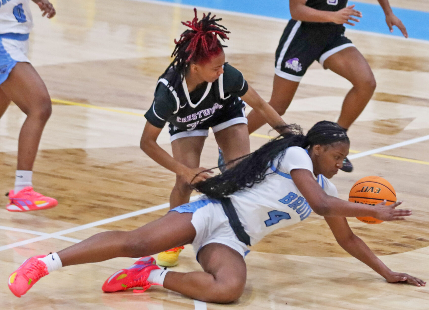 Here are scores from Monday's SCHSL basketball games