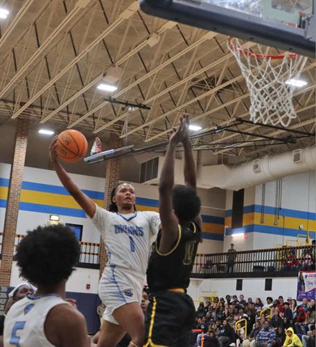 South Florence basketball sweeps West Florence