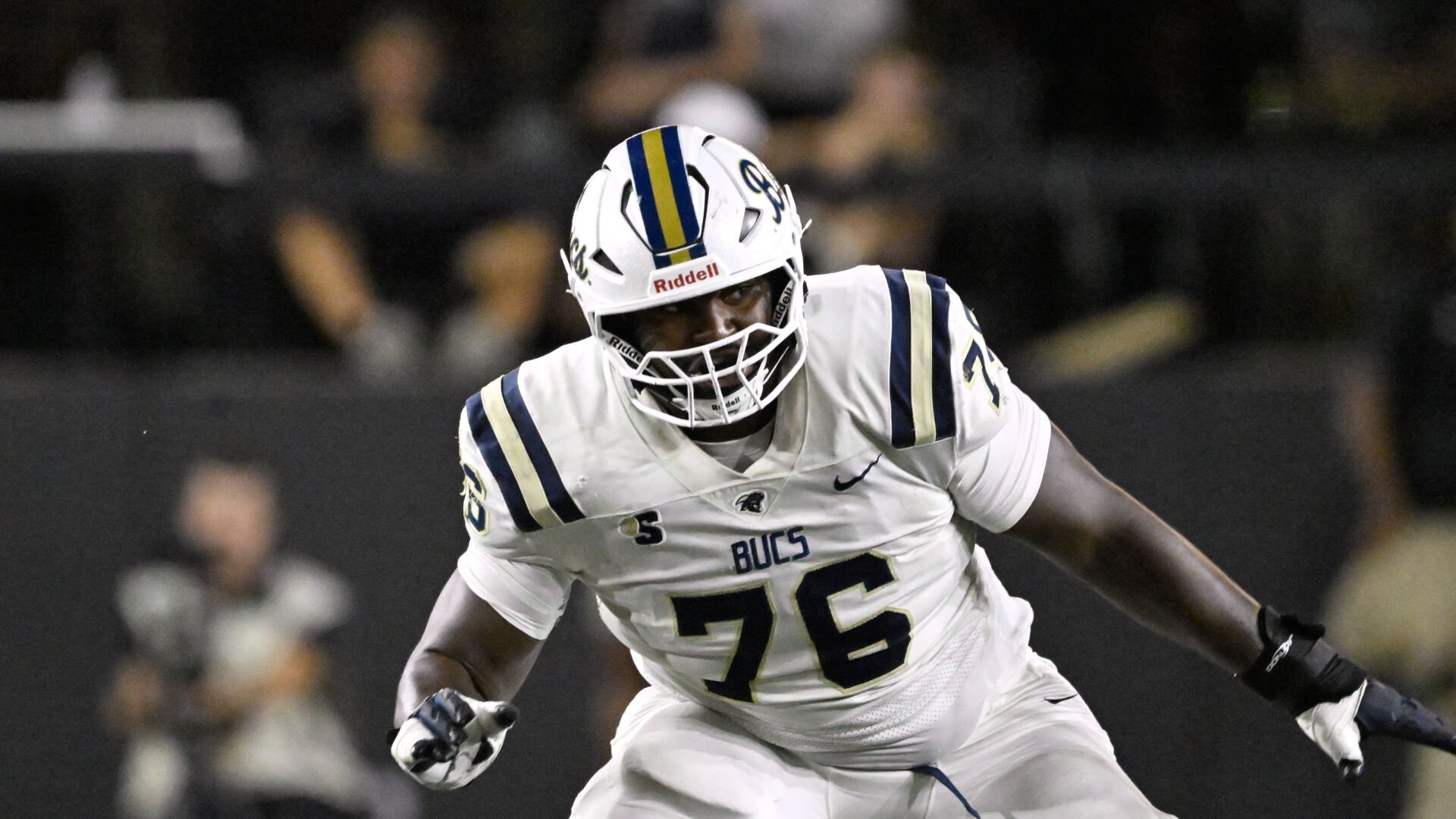 Andrew Threatt transferring to UNC