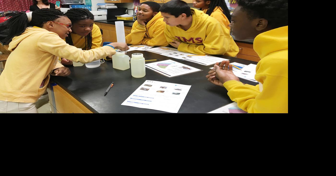 South Carolina Aquarium educational program visits Johnakin Middle School