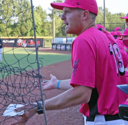 Bullpen comes through as Flamingos hold off Blowfish