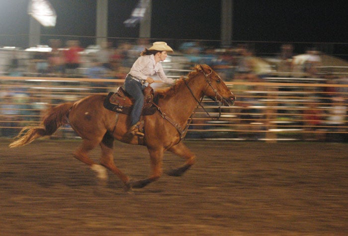 Hemingway saddles up for rodeo for the second time in 2011